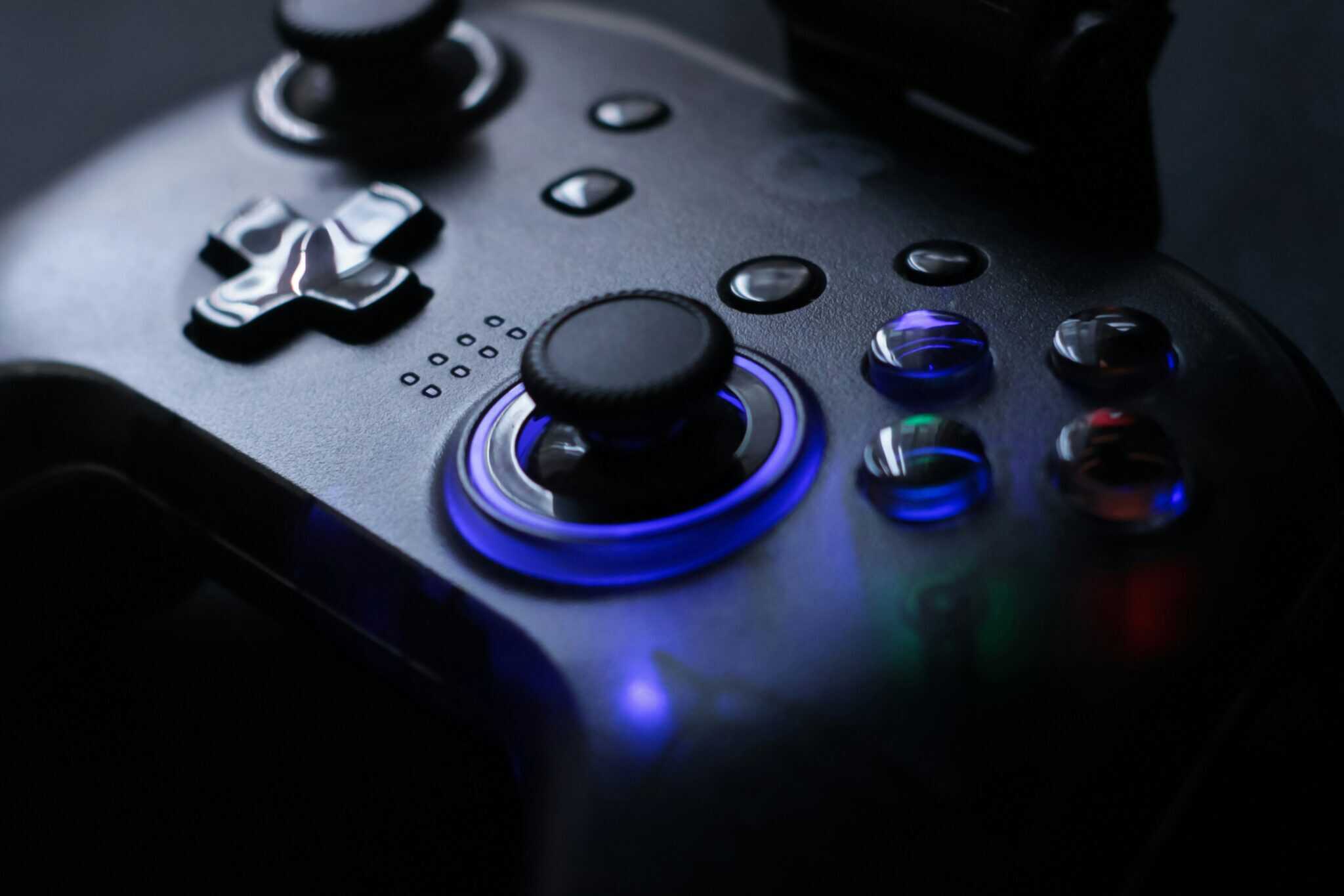 Best Budget Gaming Controllers for PC in 2026: 2 Real Picks