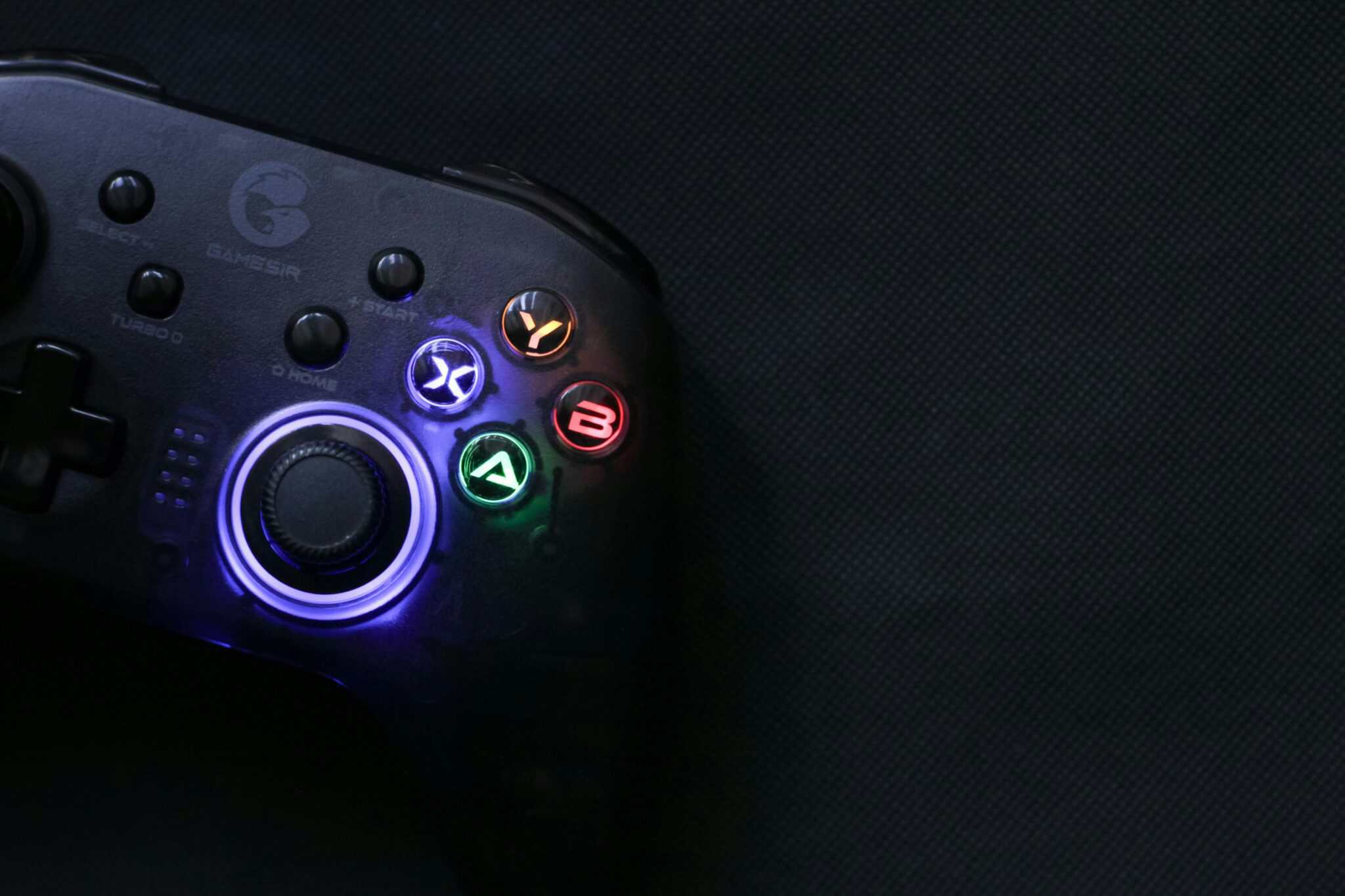 Best Budget Gaming Controllers for PC in 2026: 2 Real Picks